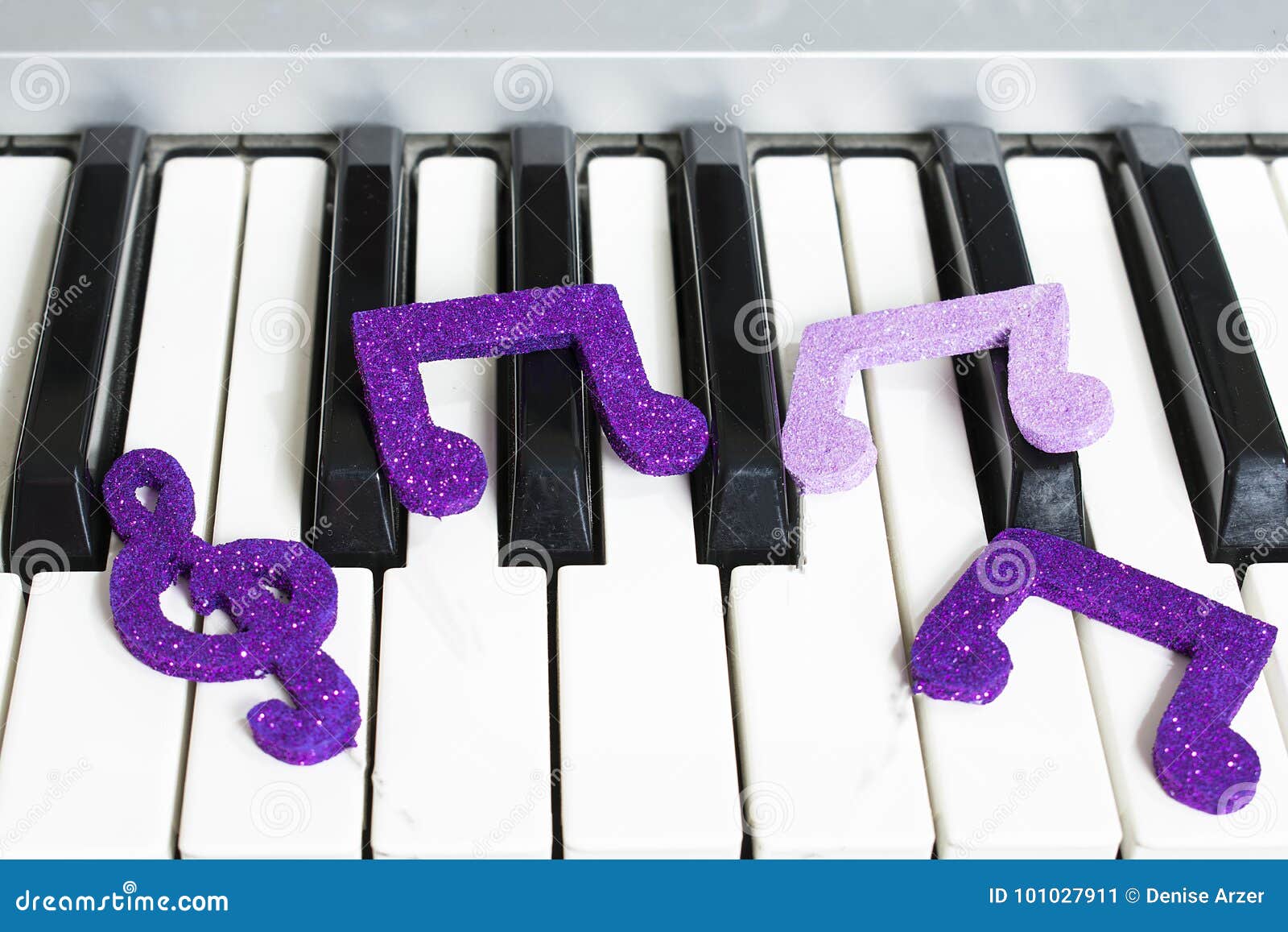 Organe Et Chiffres Musicaux Image stock - Image du clé, musical: 101027911