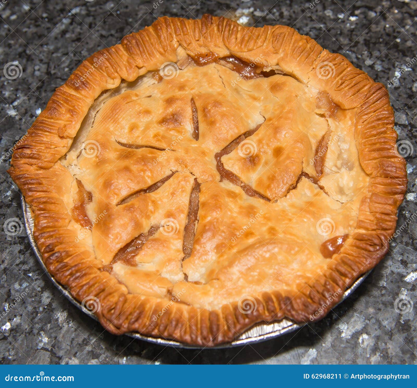 Organic apple pie homemade stock image. Image of fancy - 62968211