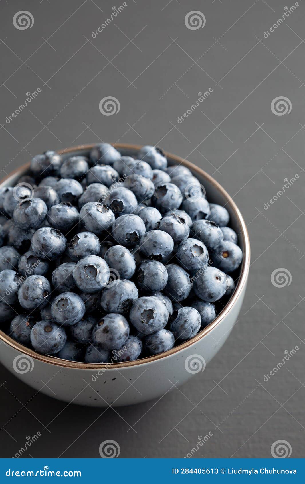 Organic Blueberries in a Bowl, Side View Stock Image - Image of food ...