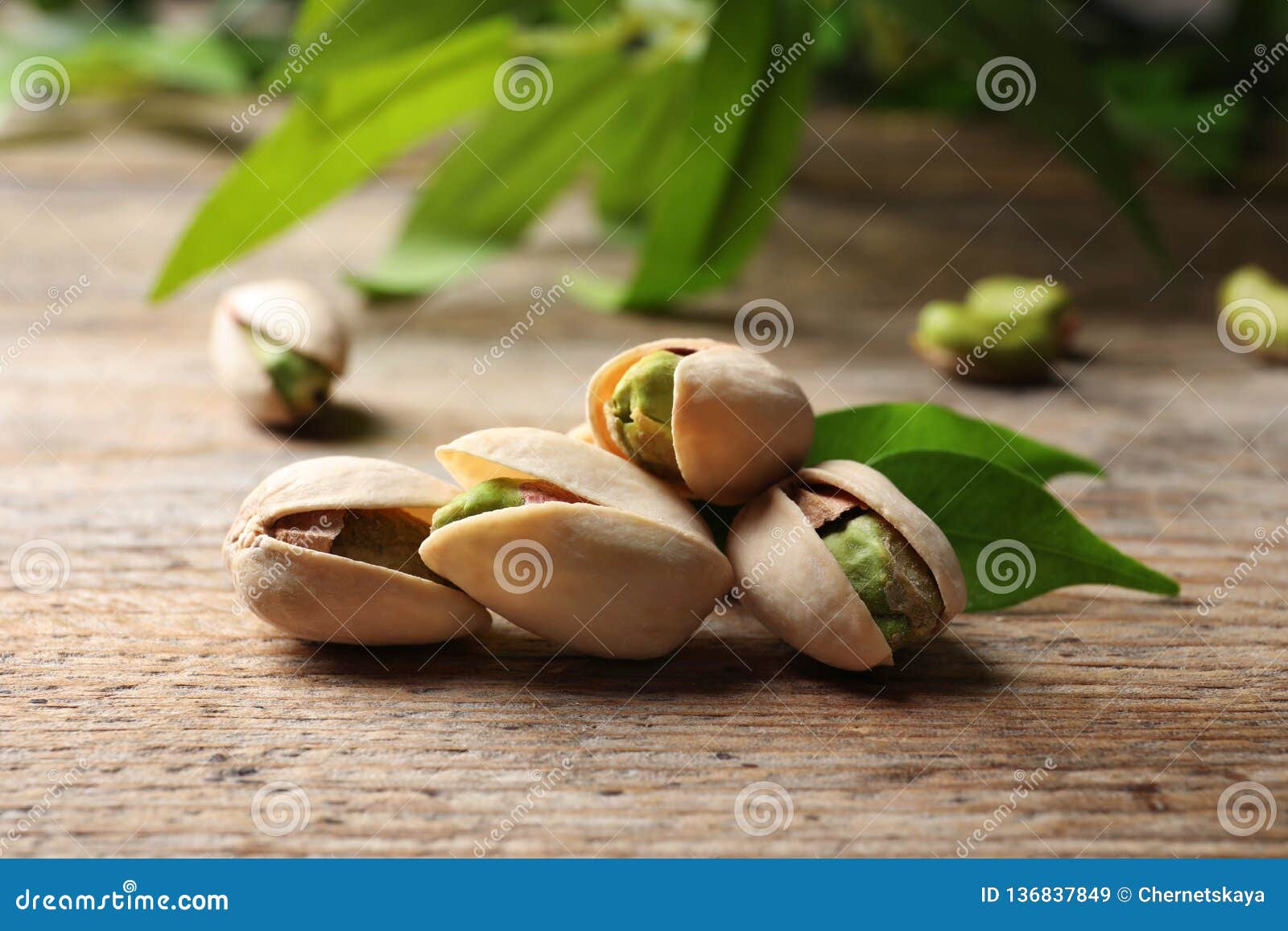 Organic Pistachio Nuts in Shell Stock Image - Image of pistachio, diet ...
