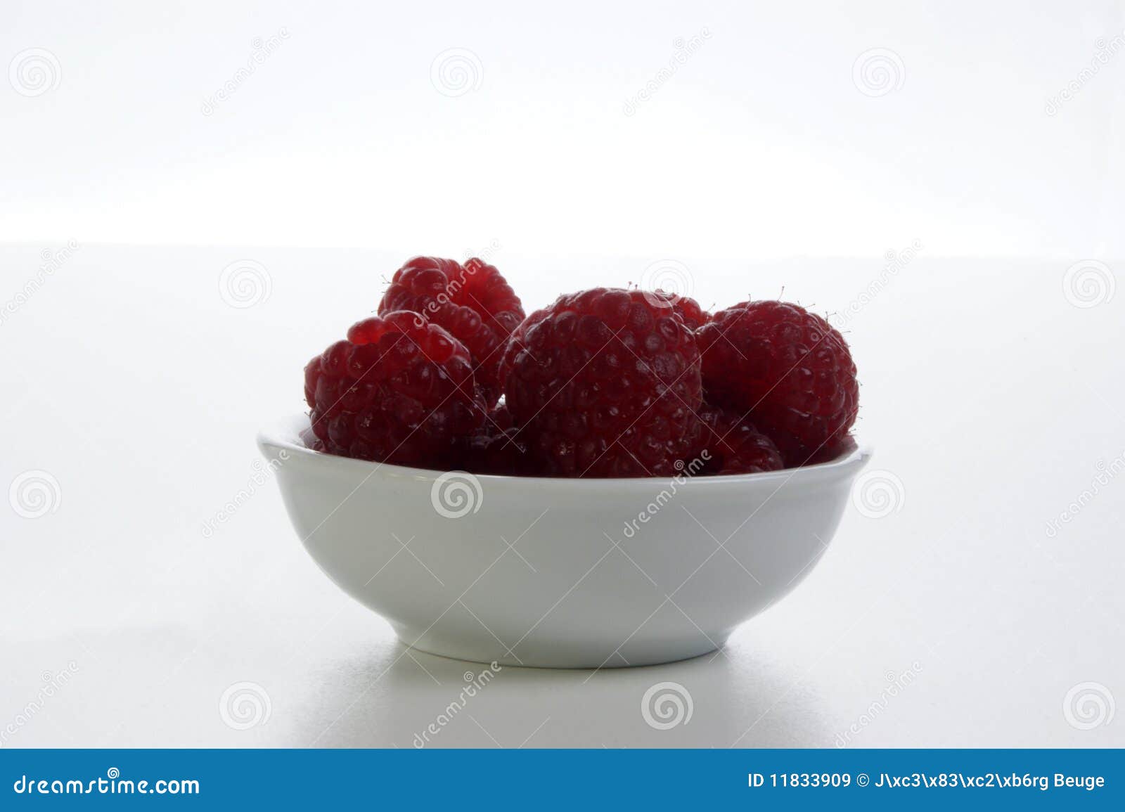 Organic raspberries stock image. Image of health, organic - 11833909