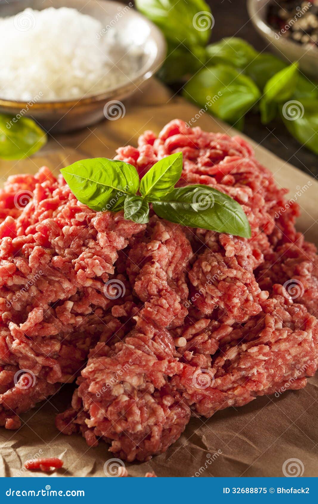 Organic Raw Grass Fed Ground Beef Stock Image - Image of beef, mince ...
