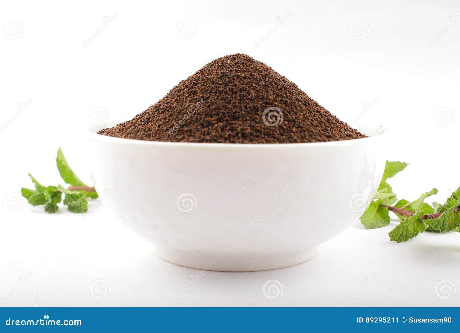 Organic tea dust stock image. Image of fragrance, bowl - 89295211