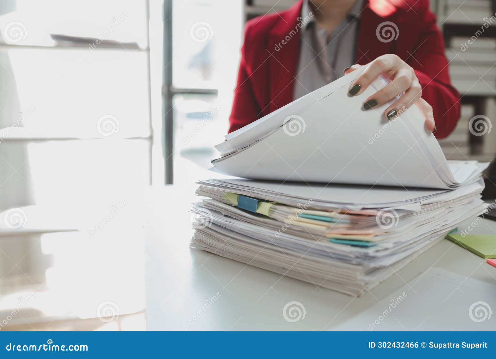 Organize Large Piles of Documents in the Office, a Large Number of ...