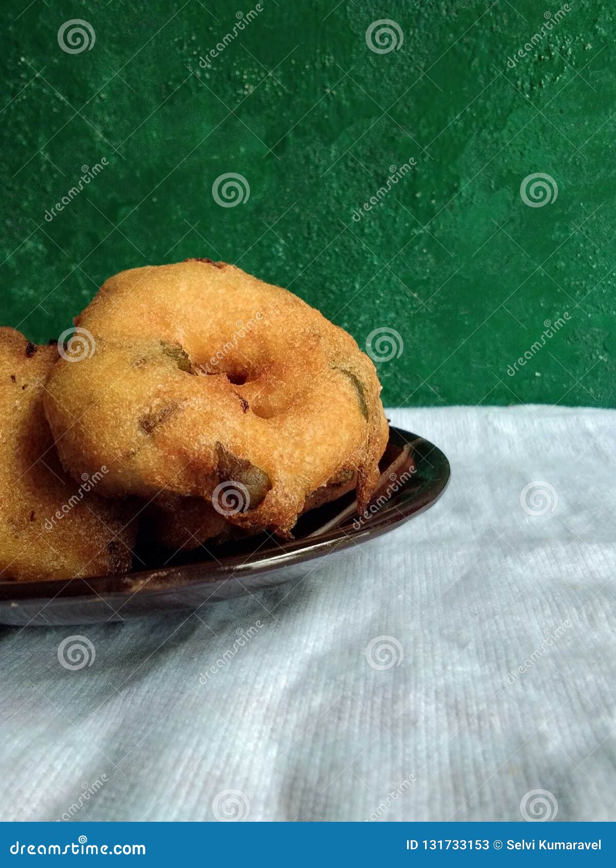 Vadai stock image. Image of curry, orid, vada, recipes - 131733153