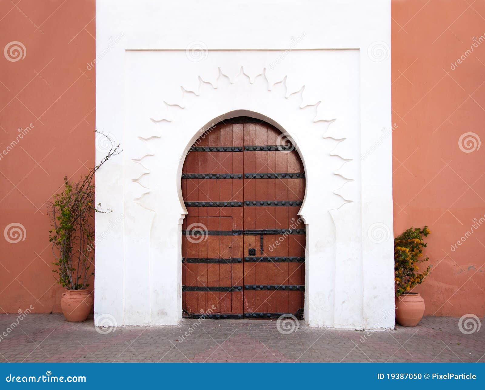 Oriental Arabic door stock photo. Image of architecture - 19387050