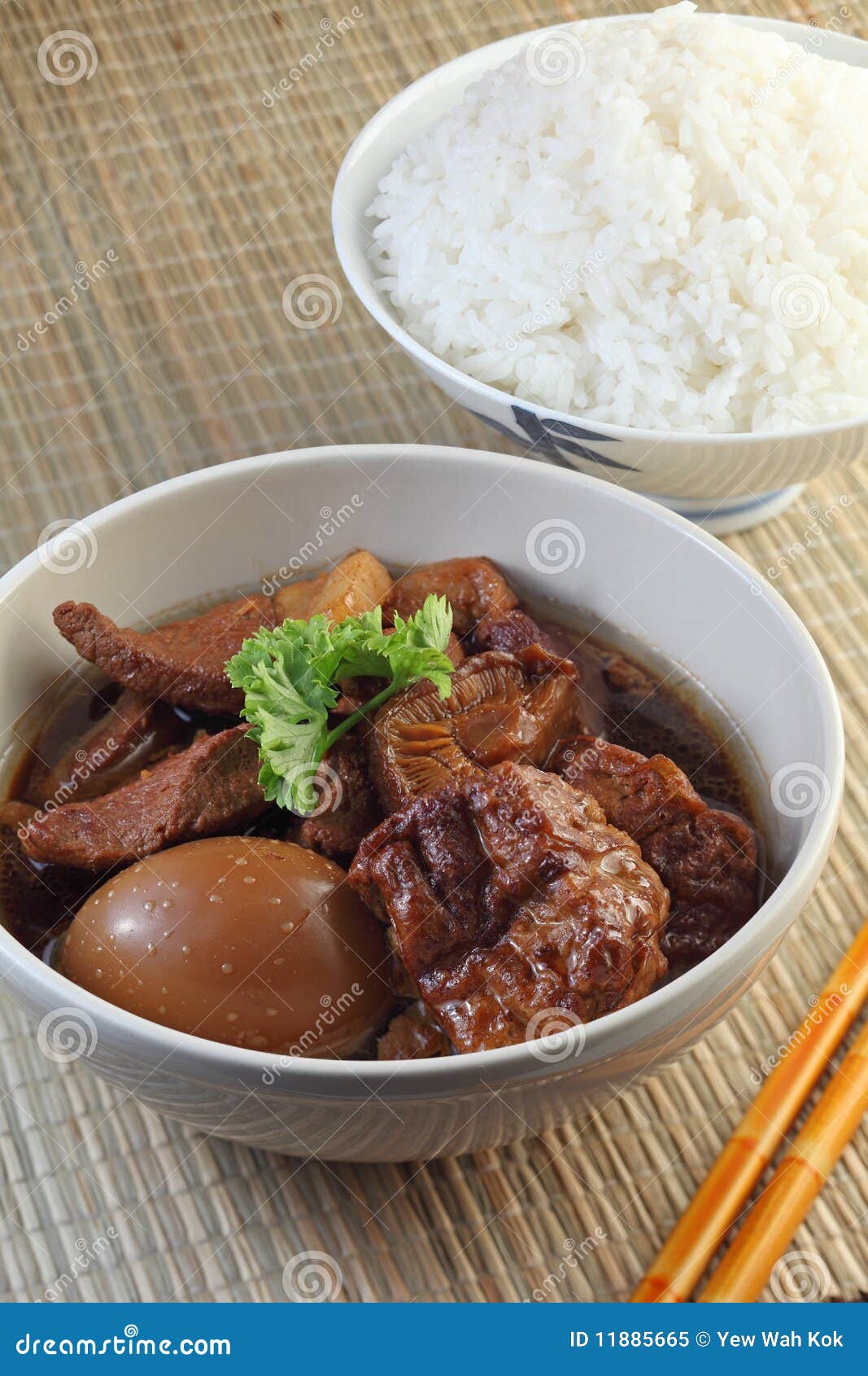 Oriental Food stock image. Image of lunch, bamboo, dinner - 11885665