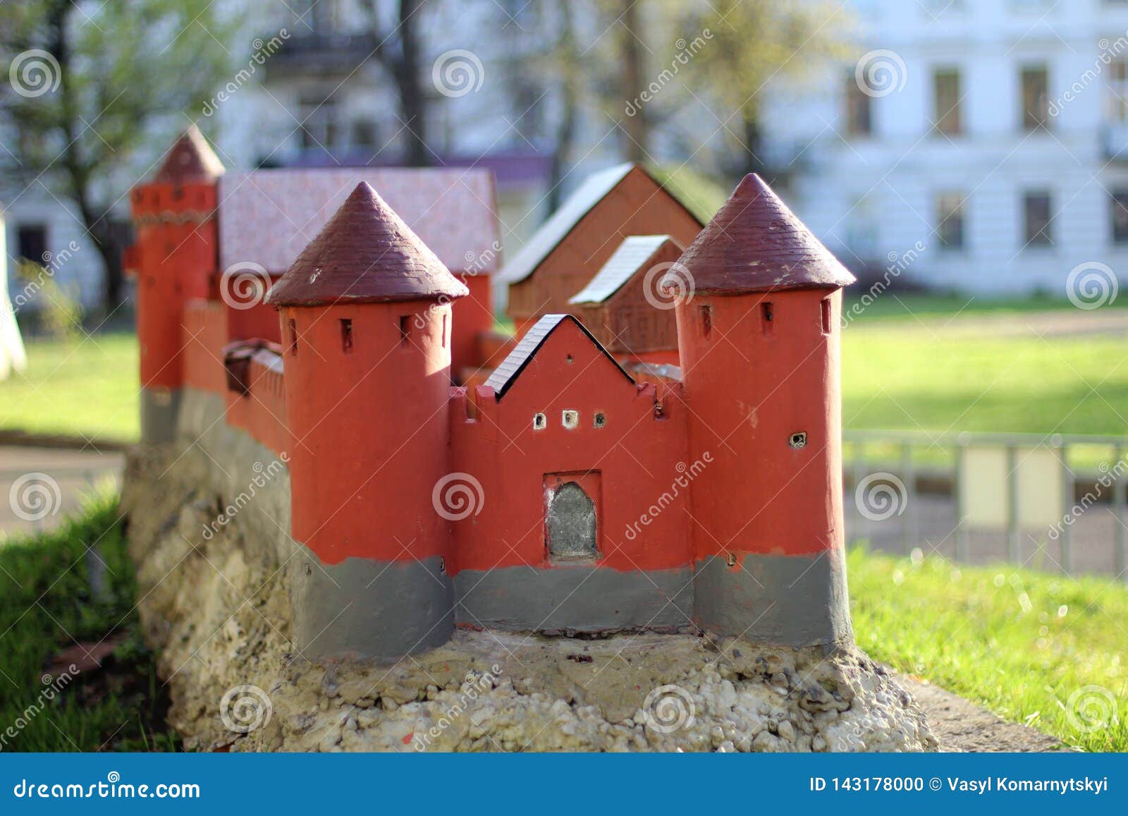 Orientering Av Den Gamla Slotten Redaktionell Foto - Bild av bygger ...