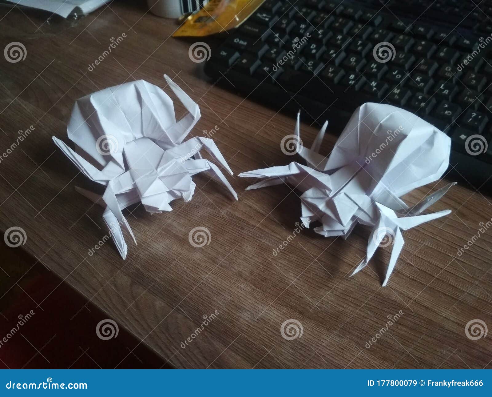 Origami Paper Dragon Stent Editorial Photo | CartoonDealer.com #237606539