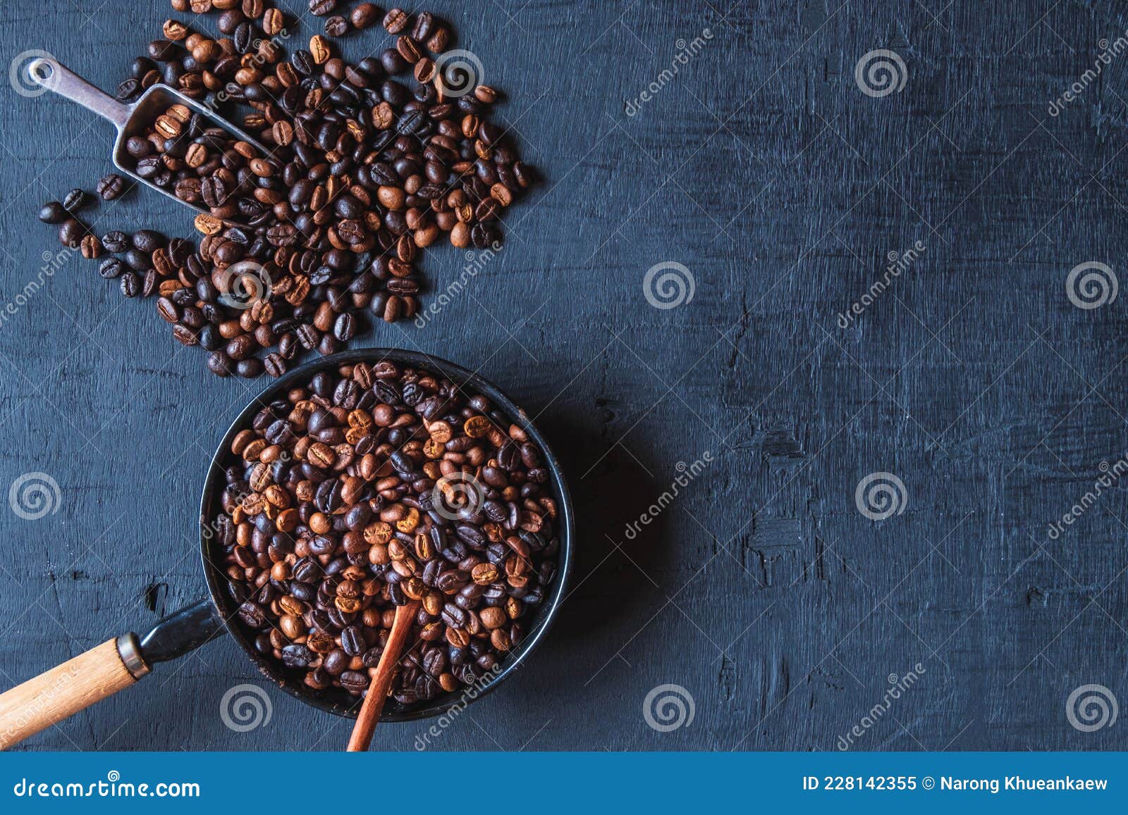 Original Roasted Coffee Beans in a Pan Stock Image - Image of beverage ...