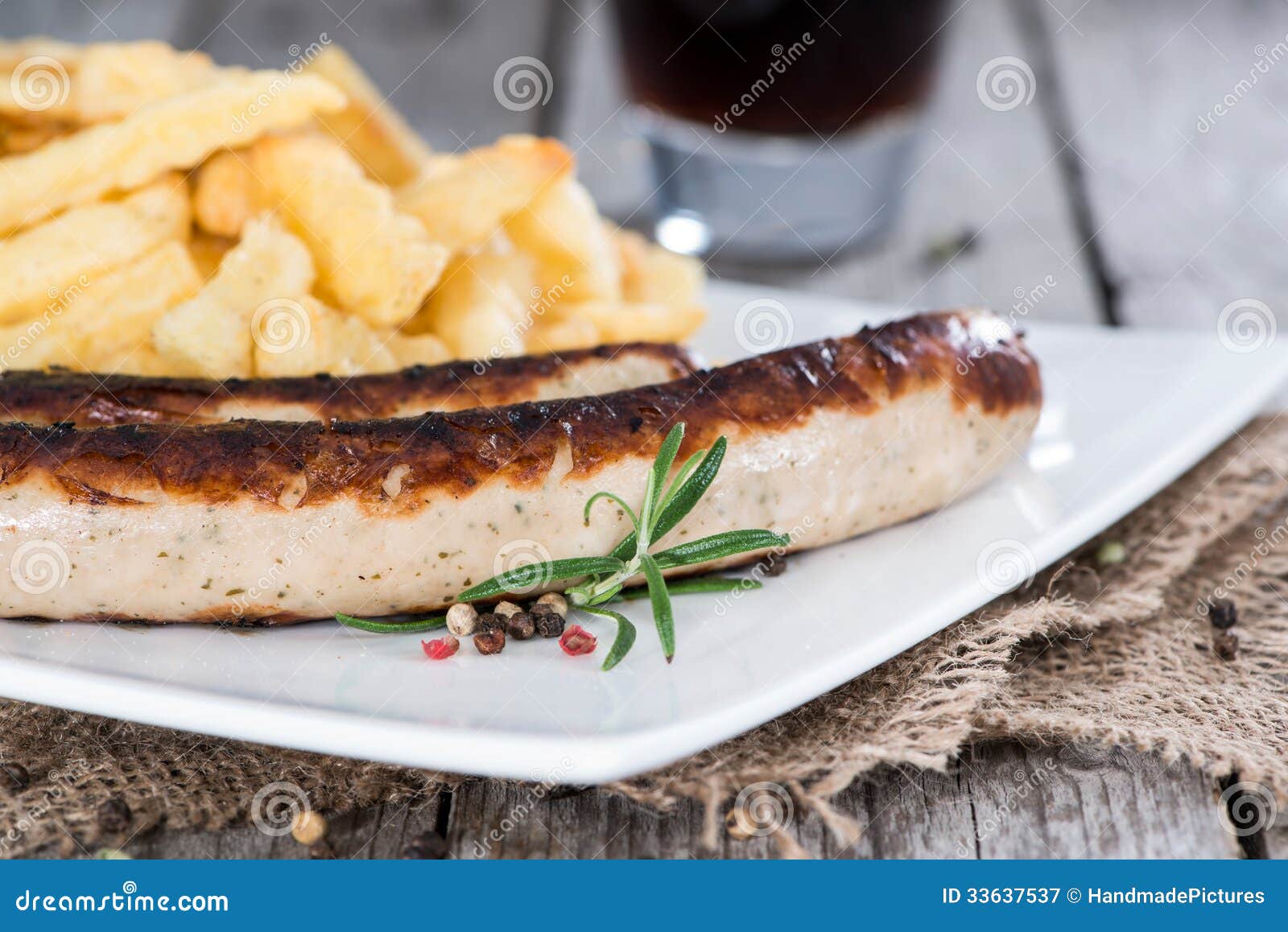 Originele Duitse Braadworst Stock Afbeelding - Image of frans, troep ...