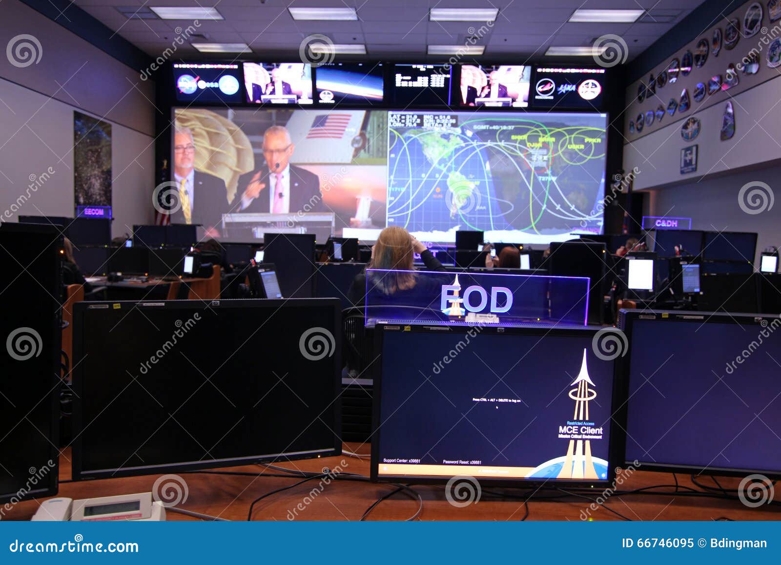 Orion Mission Control Center Imagen editorial - Imagen de instrumentos ...