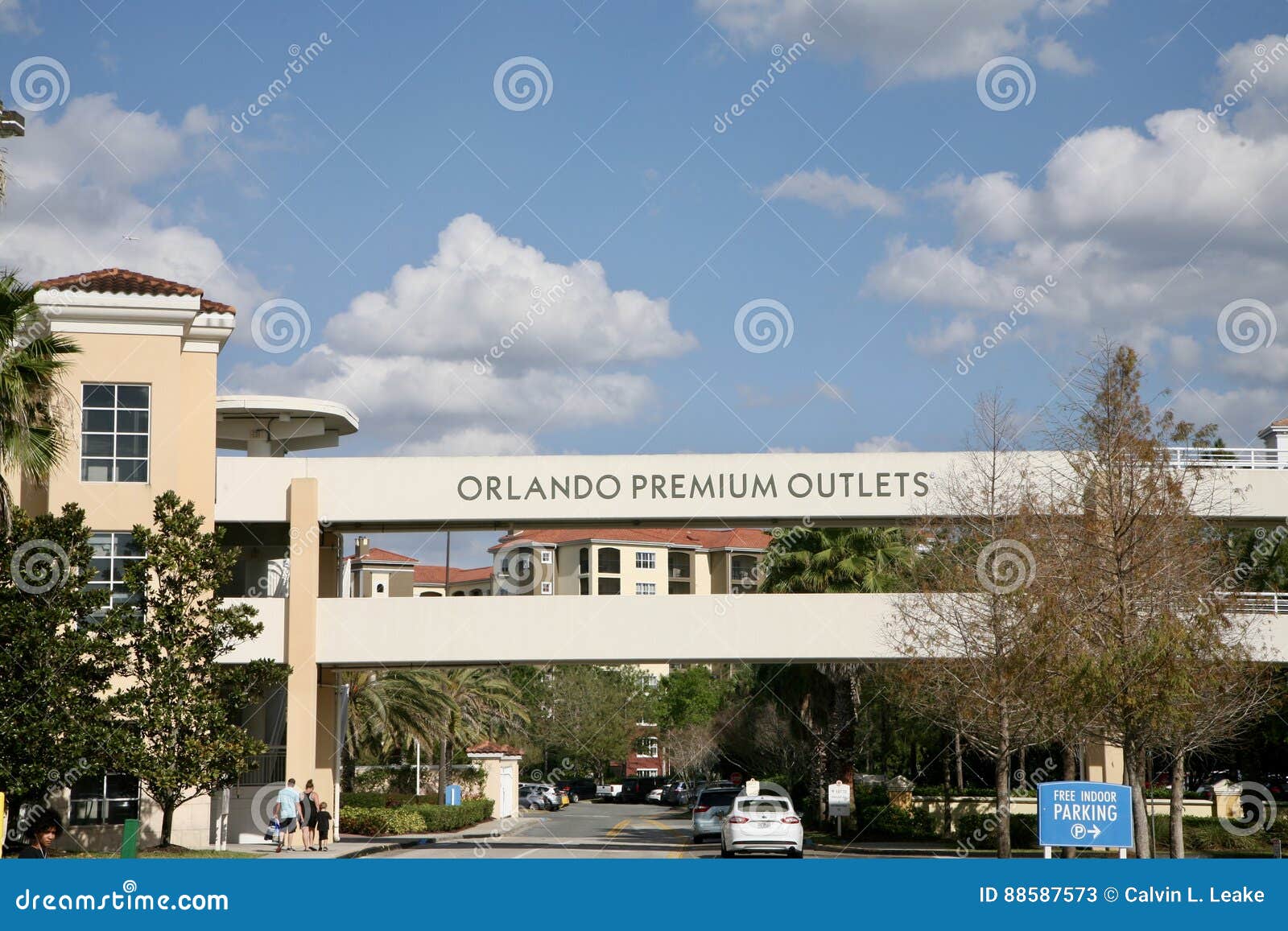 Orlando Premium Outlets foto de archivo editorial. Imagen de ...