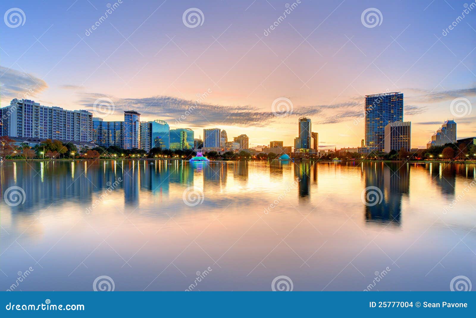 Orlando-Skyline stockfoto. Bild von horizont, stadt, architektur - 25777004