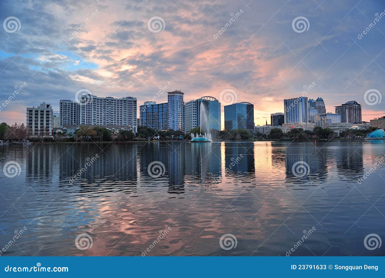 Orlando Sunset Over Lake Eola Stock Image - Image of evening, cityscape ...