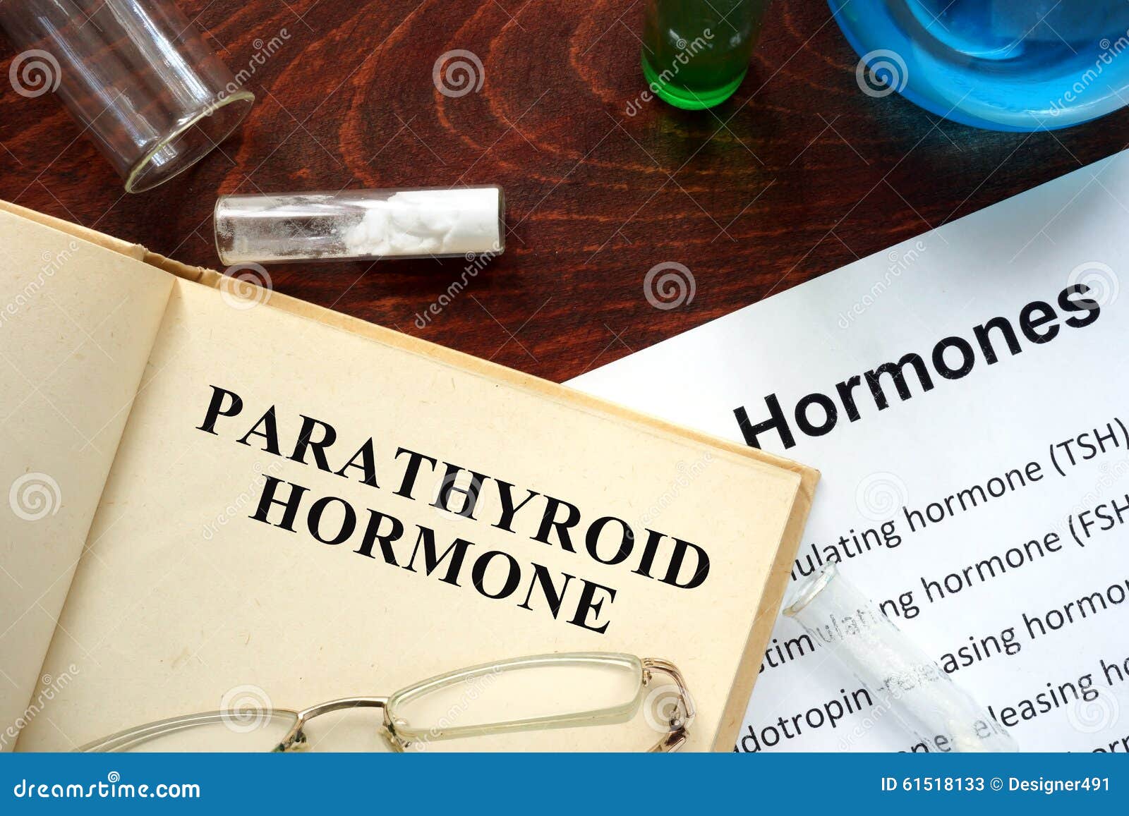 Ormone paratiroidale (PTH) immagine stock. Immagine di tubi - 61518133