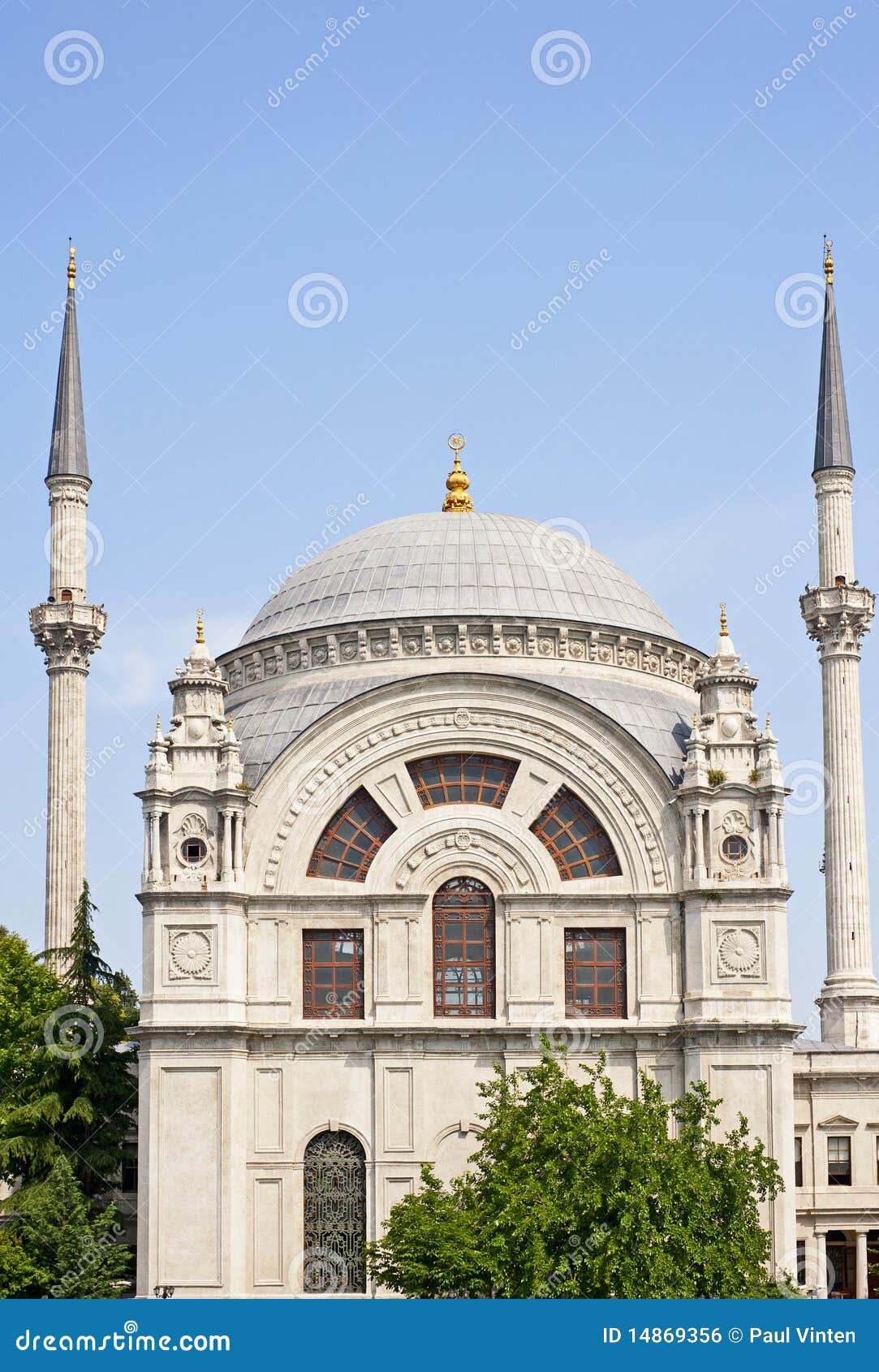Ornate Mosque with Blue Sky Stock Photo - Image of dome, minaret: 14869356