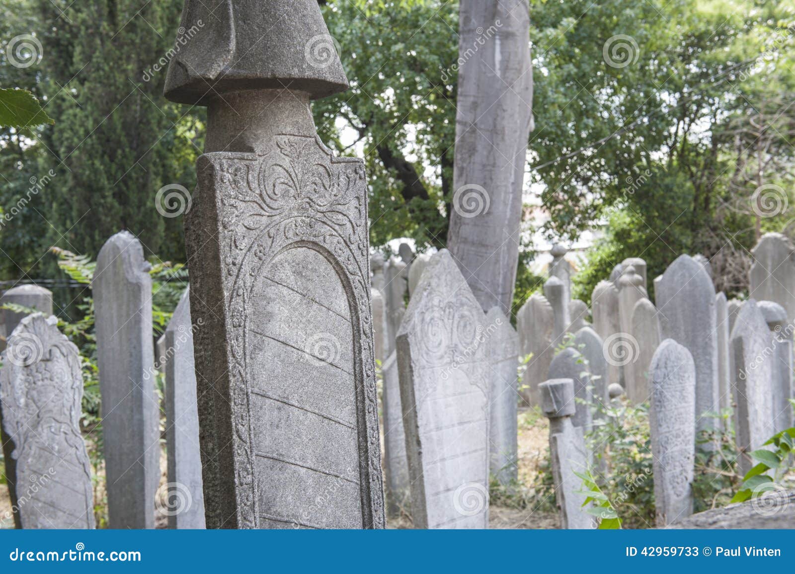 Ornate Turkish Headstones in Graveyard Stock Image - Image of ornate ...