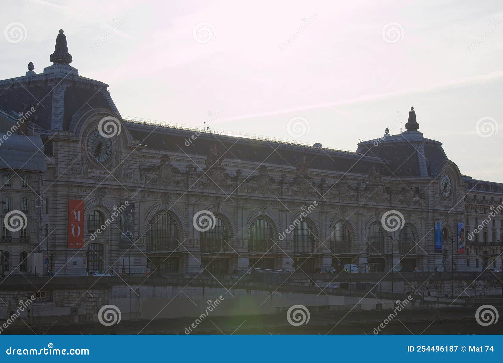 Orsay Train Station in Paris Editorial Photography - Image of tourism ...