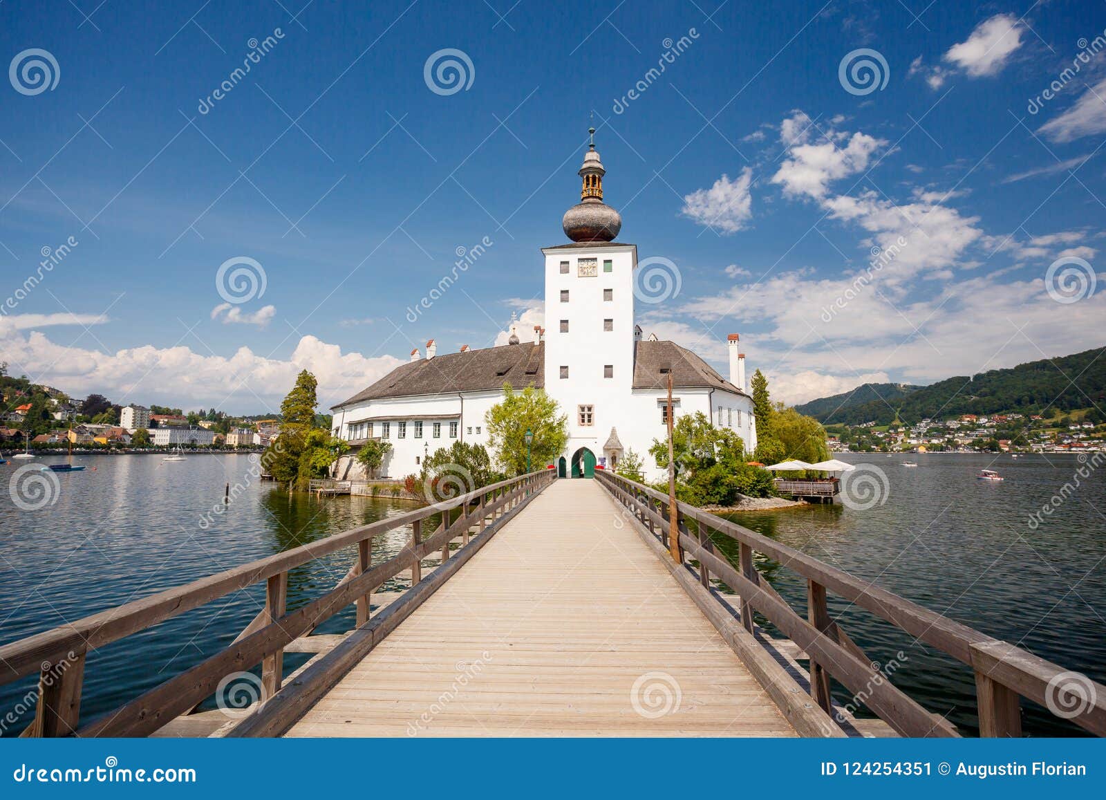 Ort castle, Austria stock image. Image of lake, salzkammergut - 124254351