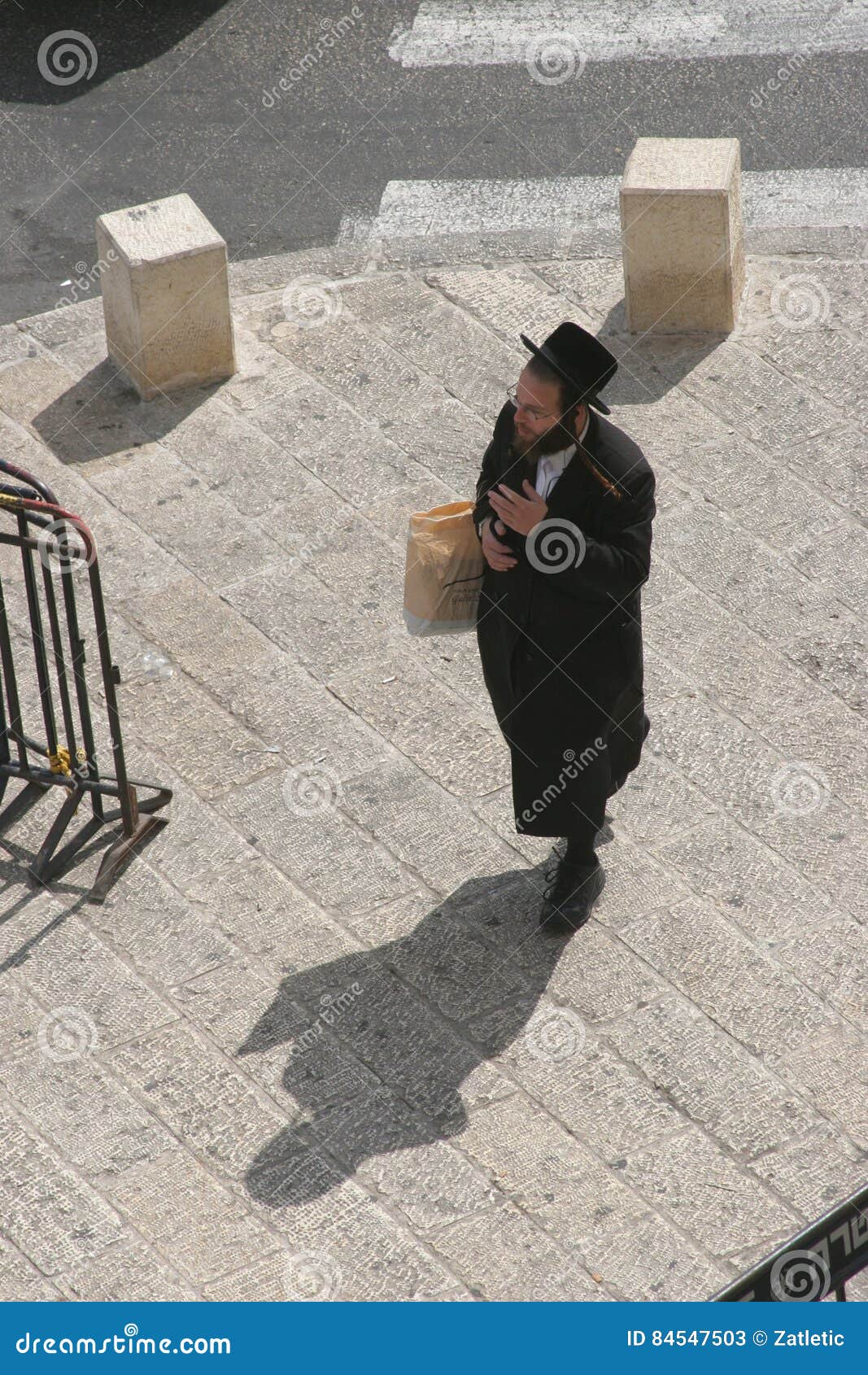 Orthodox Man Prayers at Western Wall of Jerusalem Editorial Stock Photo ...