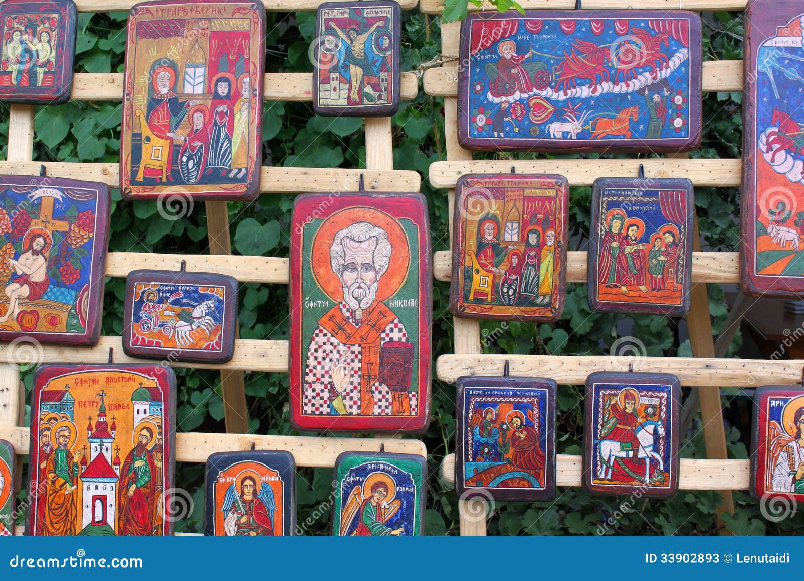 Orthodoxe Ikonen auf Holz stockbild. Bild von farbe, gott - 33902893