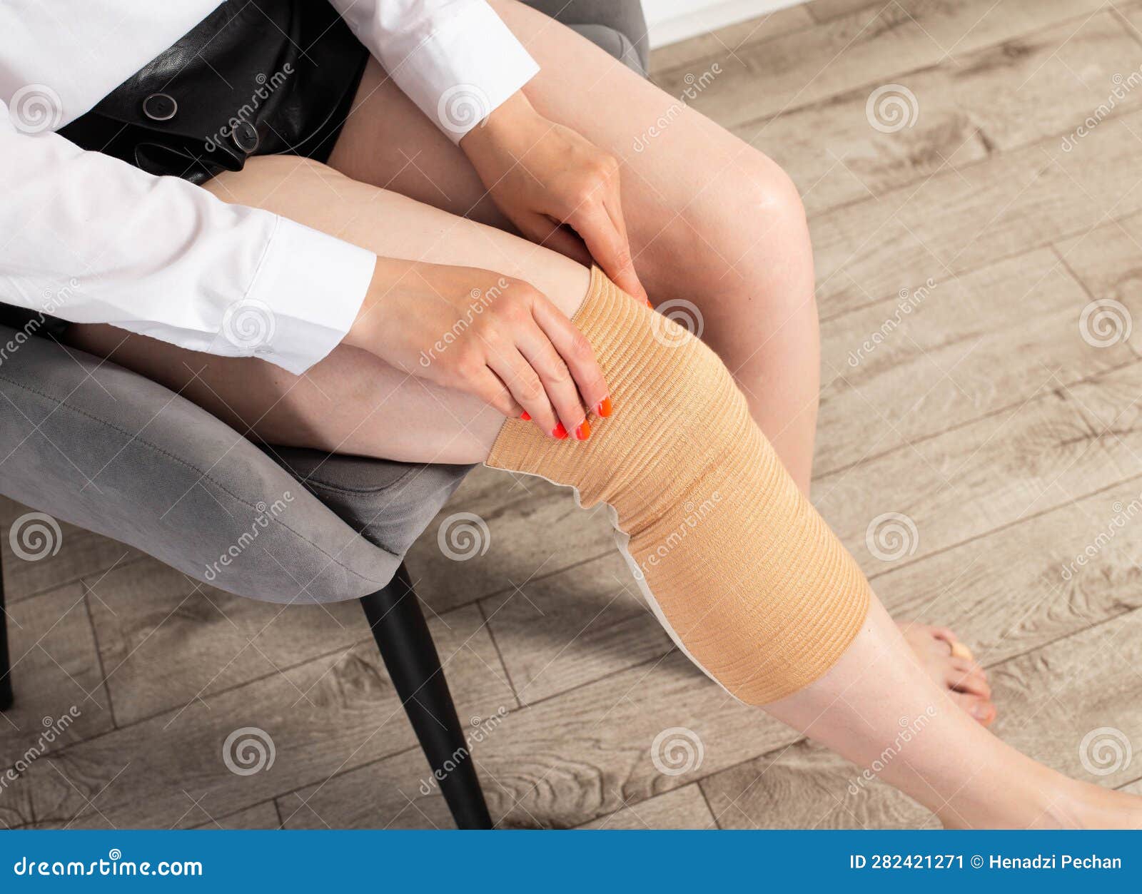 Orthopedic Medical Kneecap On The Leg Of A Girl Fixation And Support