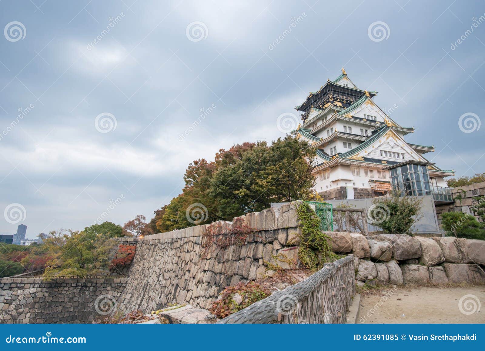 Osaka Castle in Cloudy Sky before the Rain Fall Down Stock Image ...