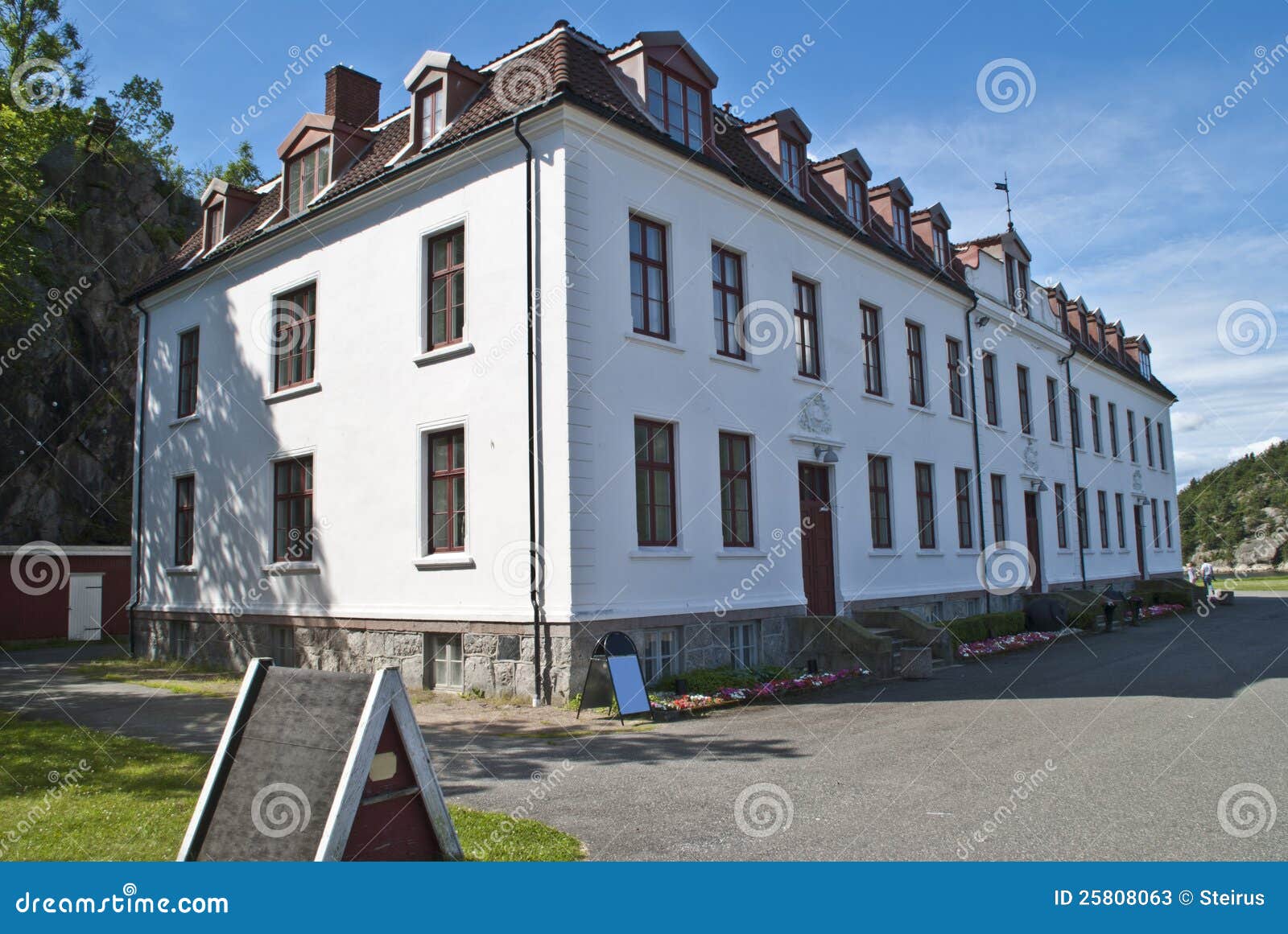 Oscarsborg Fortress (barracks) Stock Image - Image of oslofjord ...
