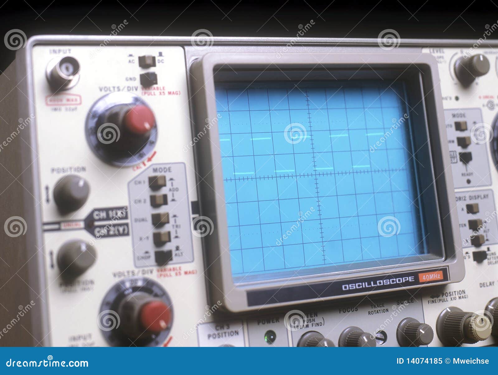 Oscilloscope stock image. Image of electrical, video - 14074185