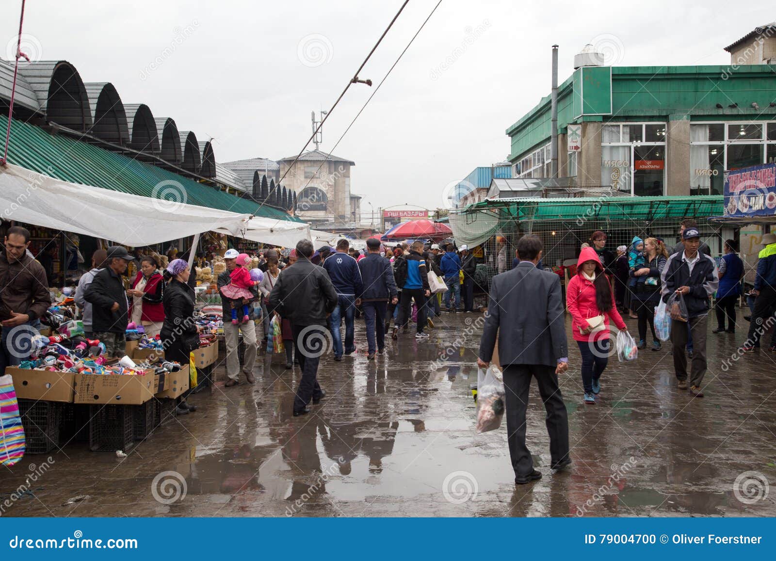 Osh-Basar in Bischkek, Kirgisistan Redaktionelles Bild - Bild von ...