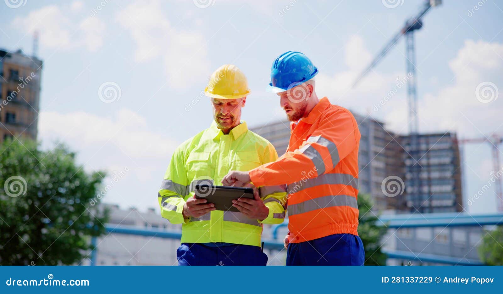 OSHA Inspector at Construction Site Stock Image - Image of workers ...