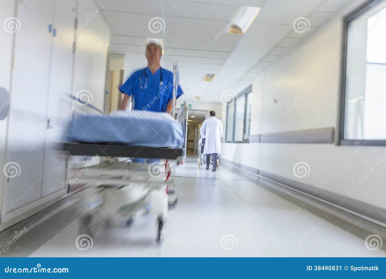 Ospedale Del Paziente Della Barella Della Barella Del Mosso Immagine ...