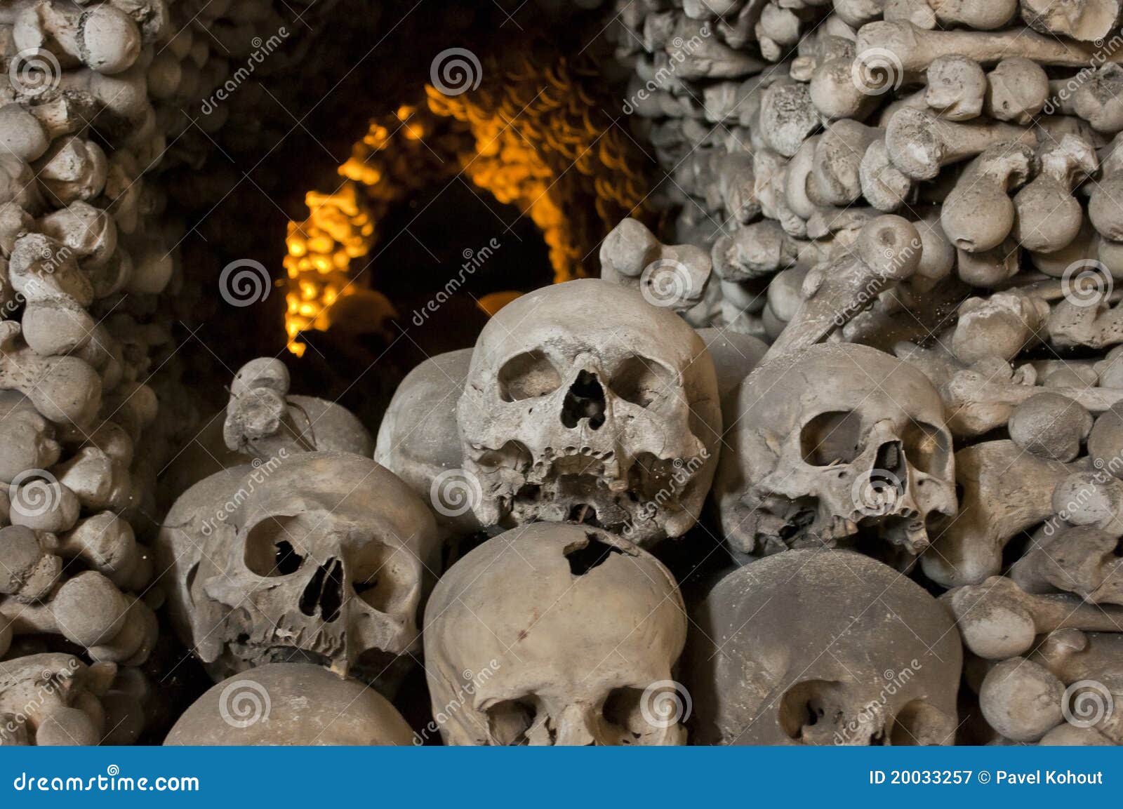 Ossuary editorial photography. Image of epidemic, cemetery - 20033257