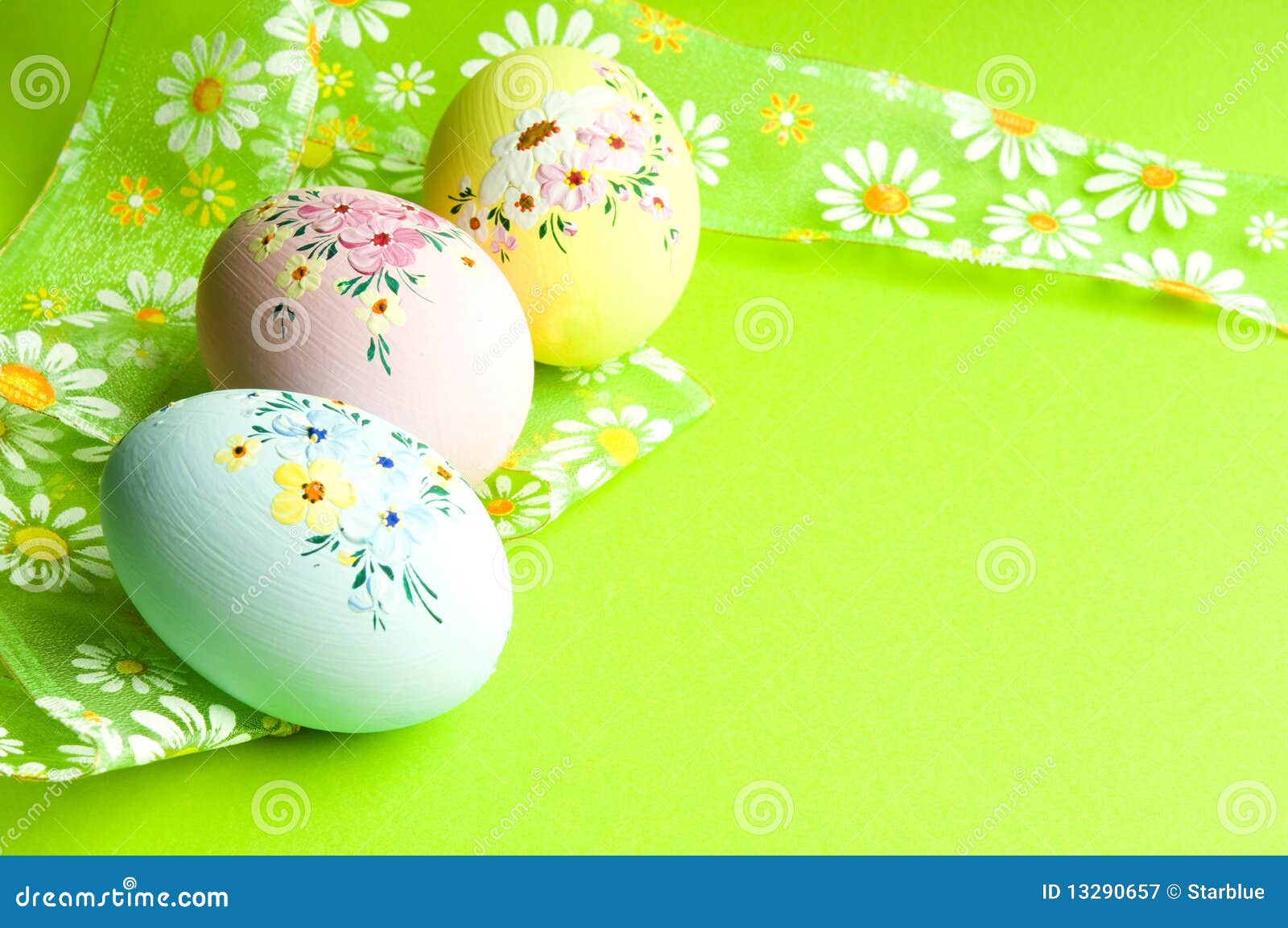 Osterei stockbild. Bild von ostern, drei, tradition, eier - 13290657