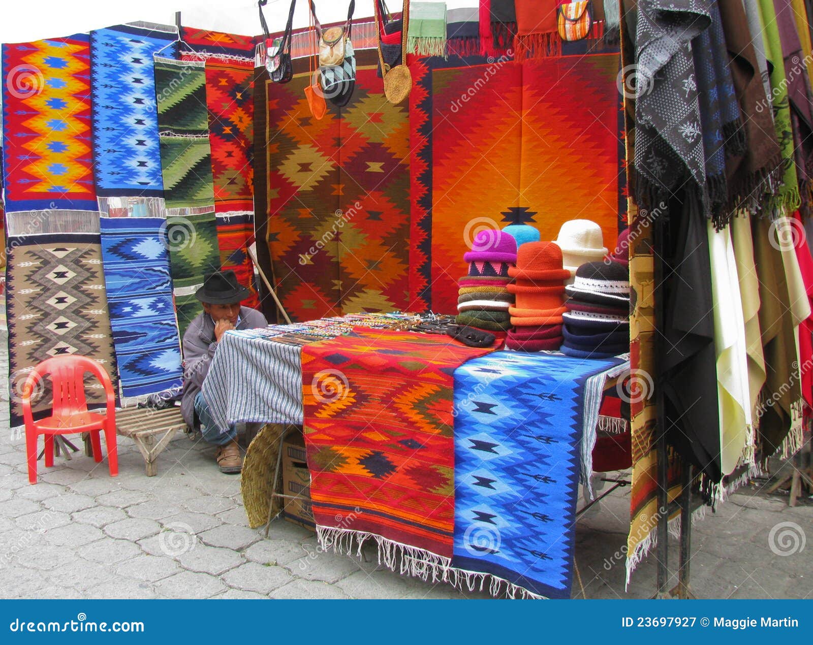 Otavalo Textile Market Stall Editorial Photography - Image of hats ...