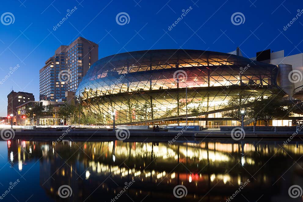 Ottawa Convention Centre stock image. Image of downtown - 27499401