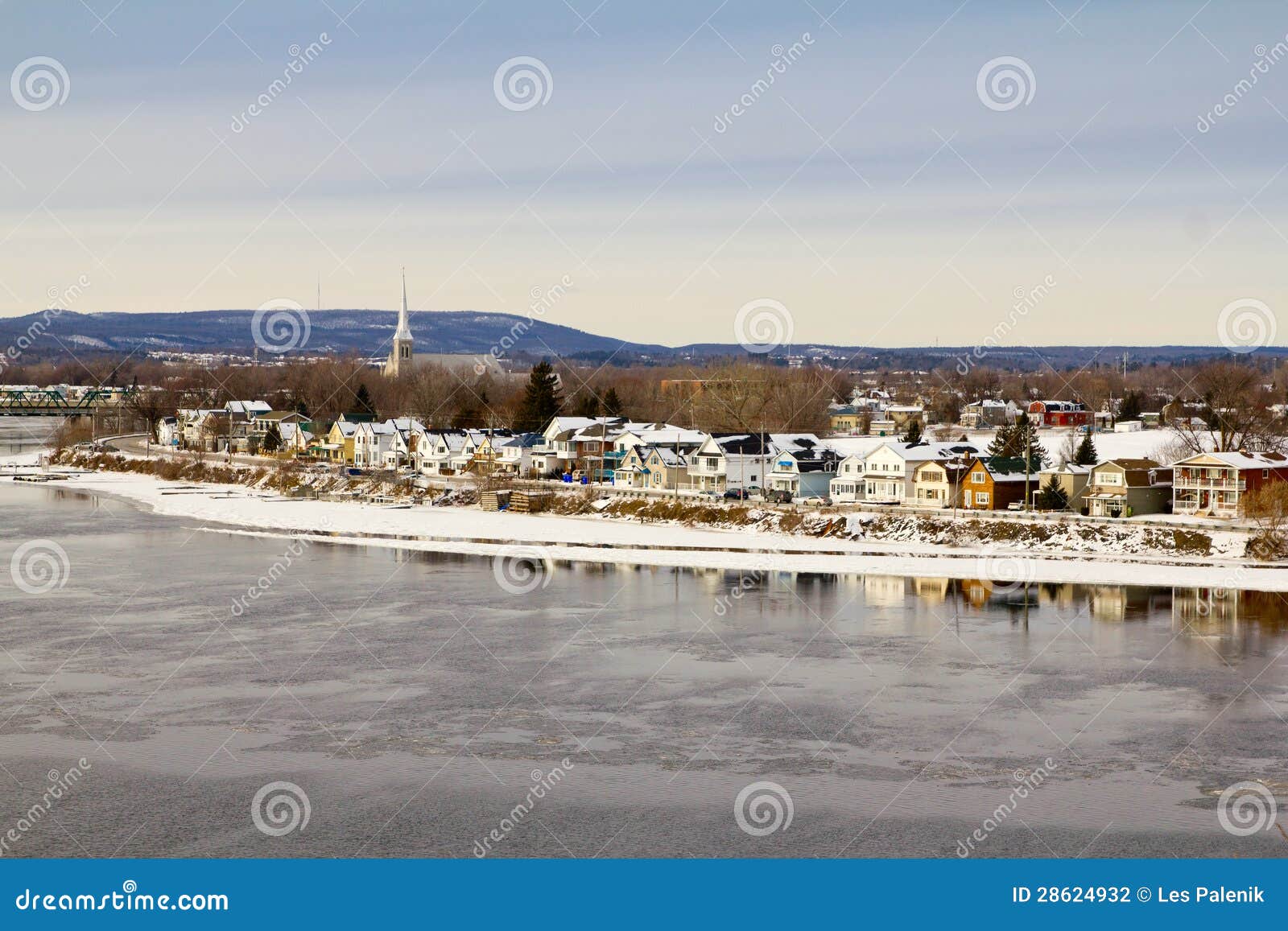 Ottawa River in Hull in Winter Stock Photo - Image of cold, hull: 28624932