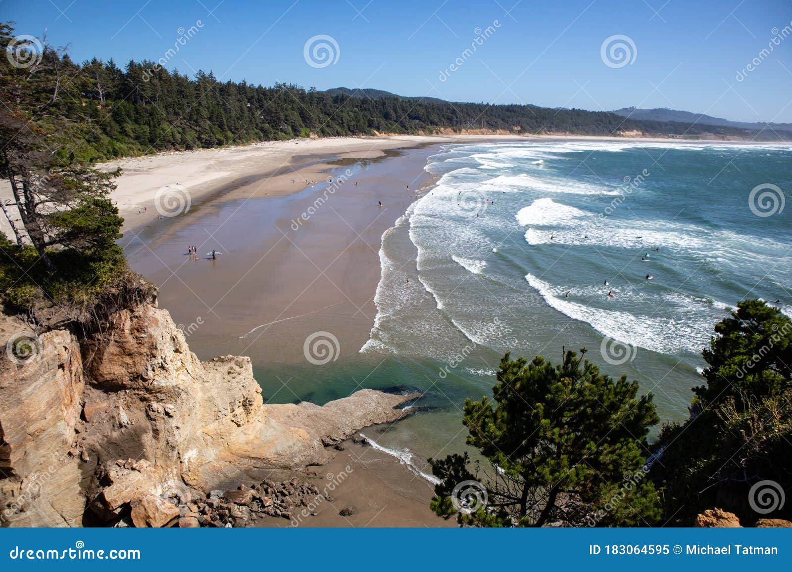Otter Crest State Scenic Viewpoint at Devils Punch Bowl, Otter Rock ...