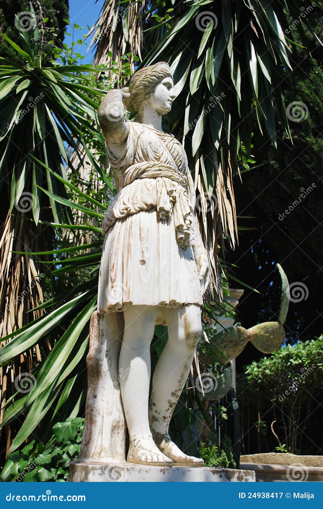 Oud Grieks Klassiek Standbeeld Stock Afbeelding - Image of paleis ...