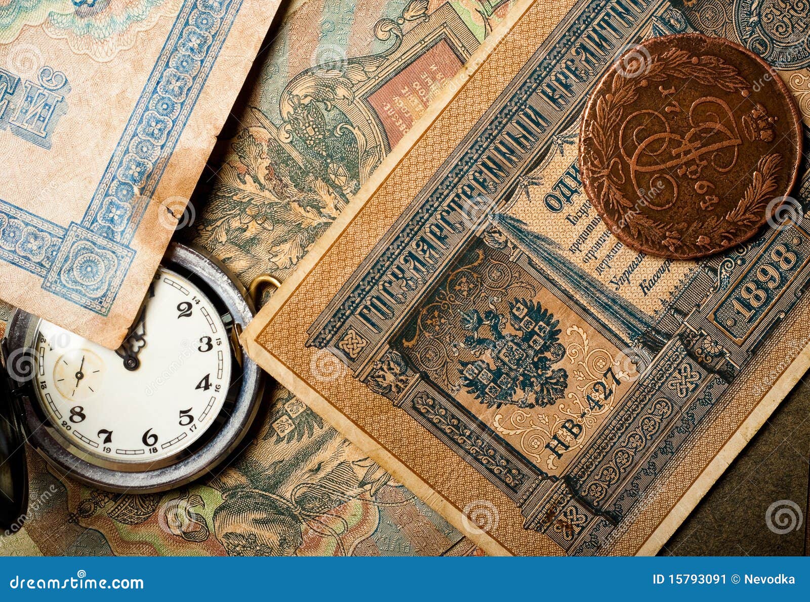 Oud Russisch geld met zak stock afbeelding. Image of financieel - 15793091