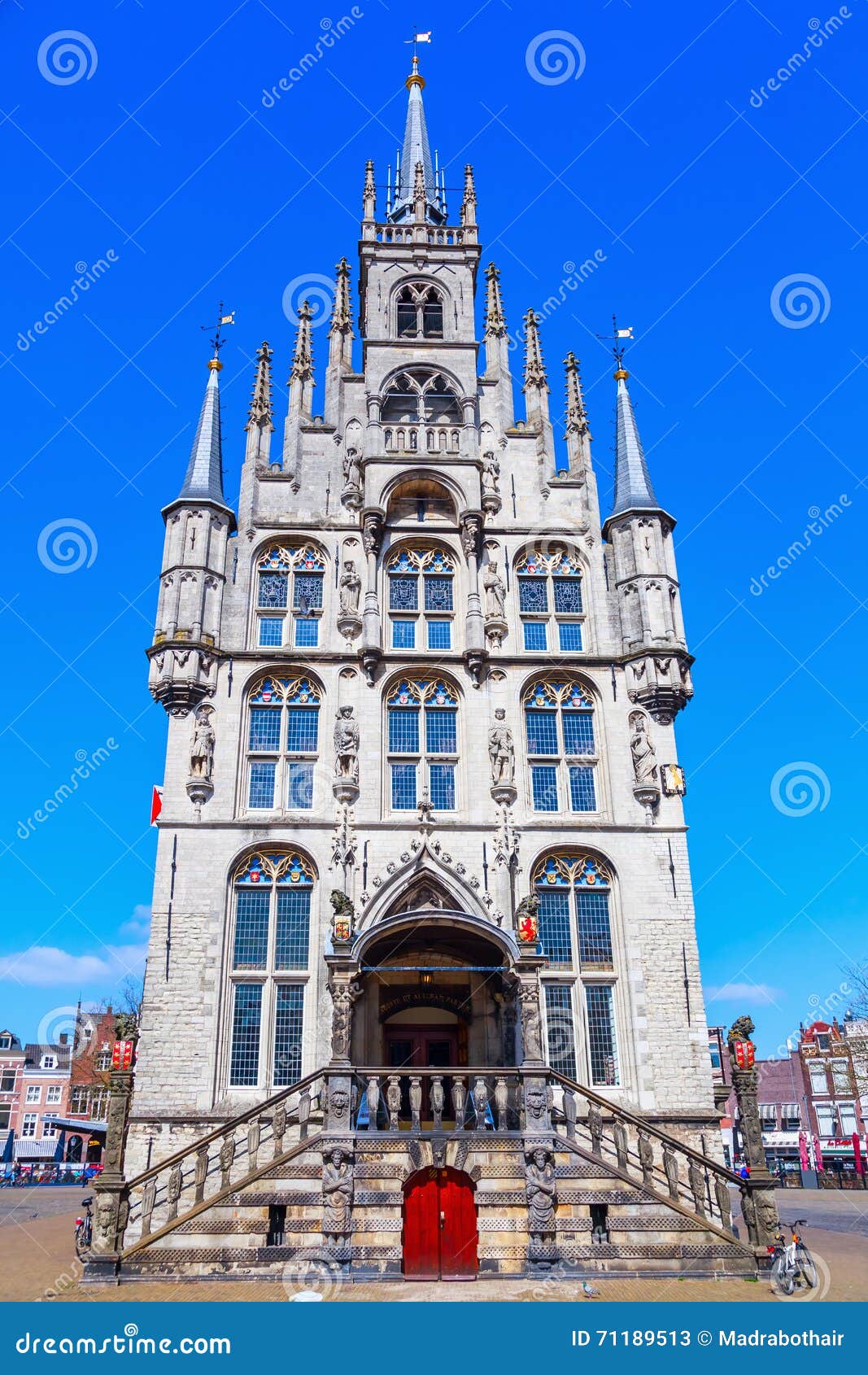 Oud Stadhuis Van Gouda, Nederland Redactionele Stock Foto - Image of ...