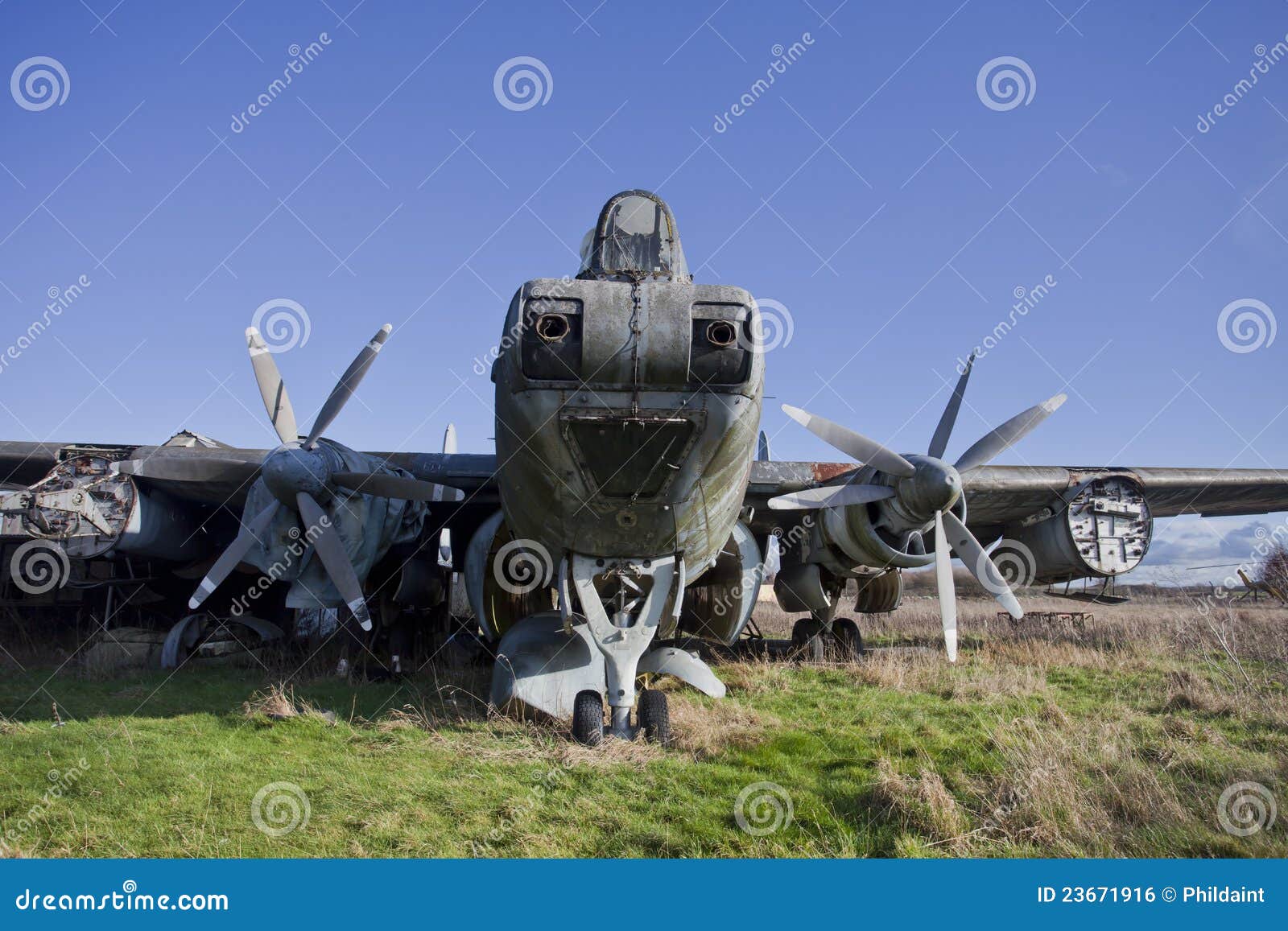 Oud Vliegtuig - Avro Shackleton Redactionele Foto - Image of museum ...