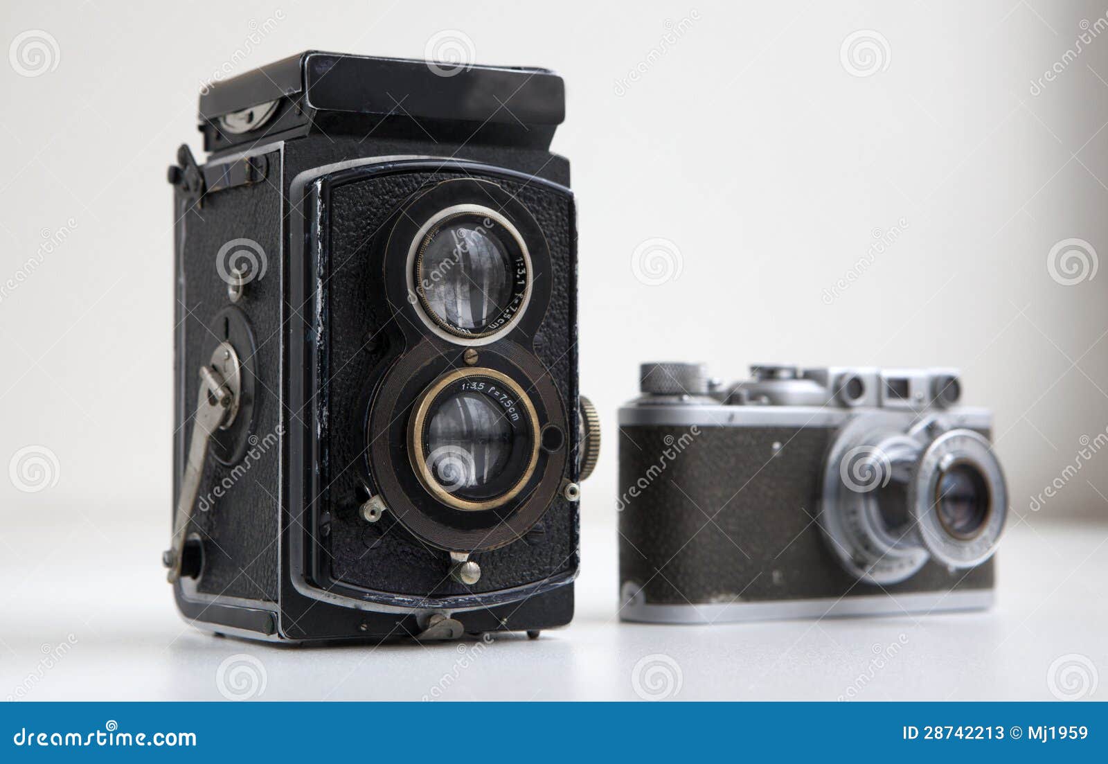 Oude camera's stock afbeelding. Image of kader, macro - 28742213