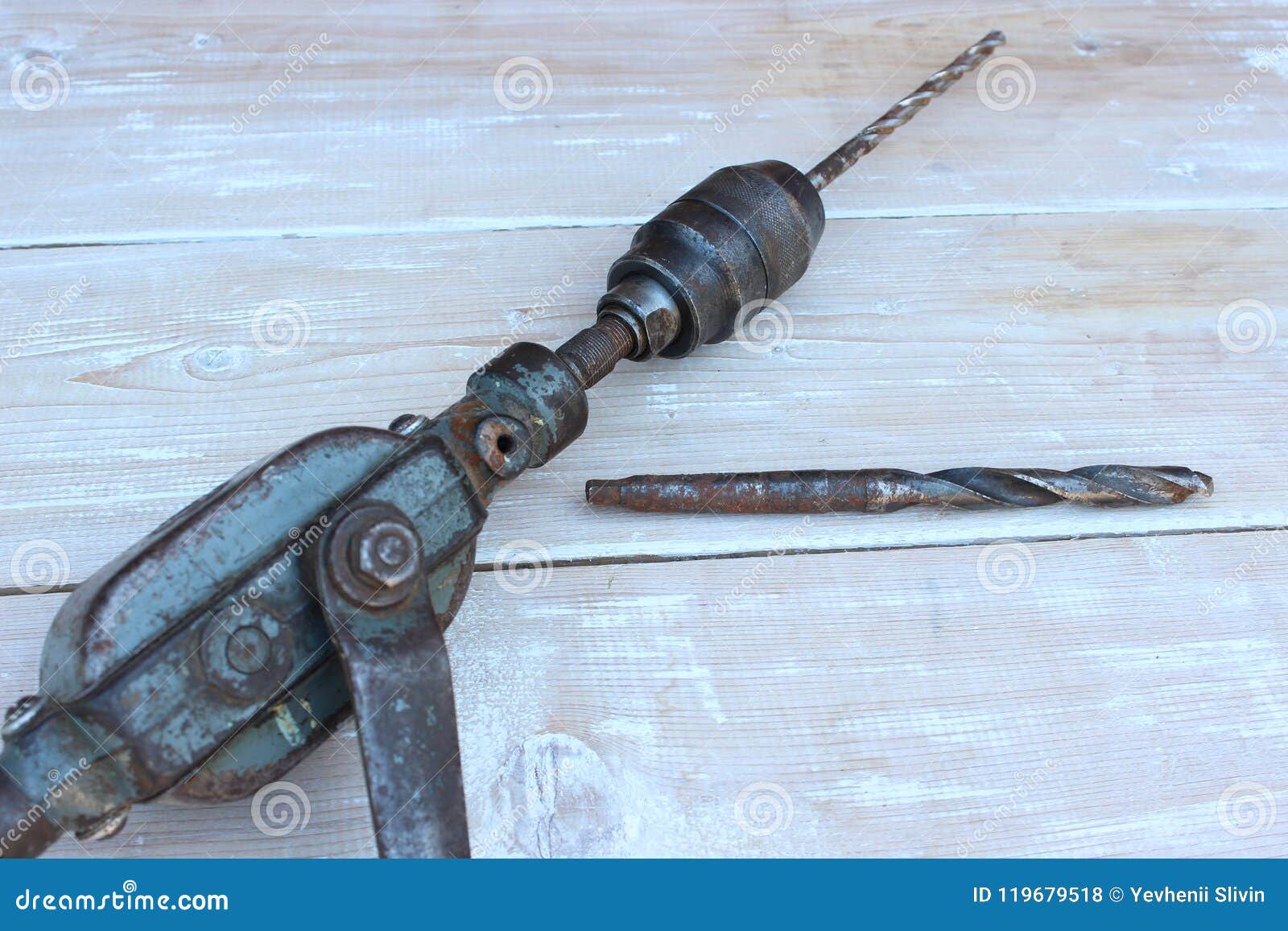 Oude handboor stock foto. Image of hand, achtergrond - 119679518