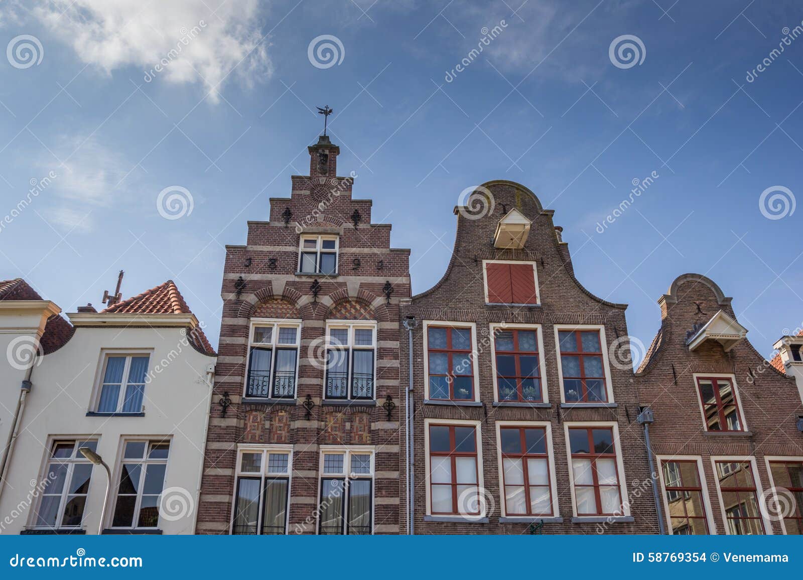 Oude Huizen in Het Historische Centrum Van Deventer Stock Foto - Image ...