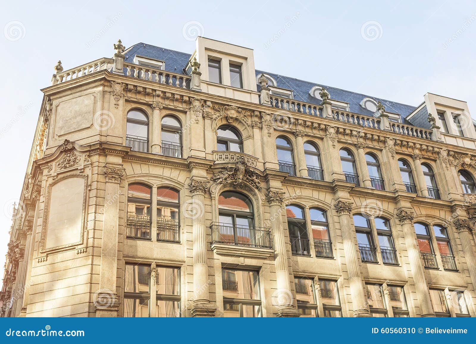 Oude Klassieke Gebouwen in Berlijn Stock Foto - Image of stad ...