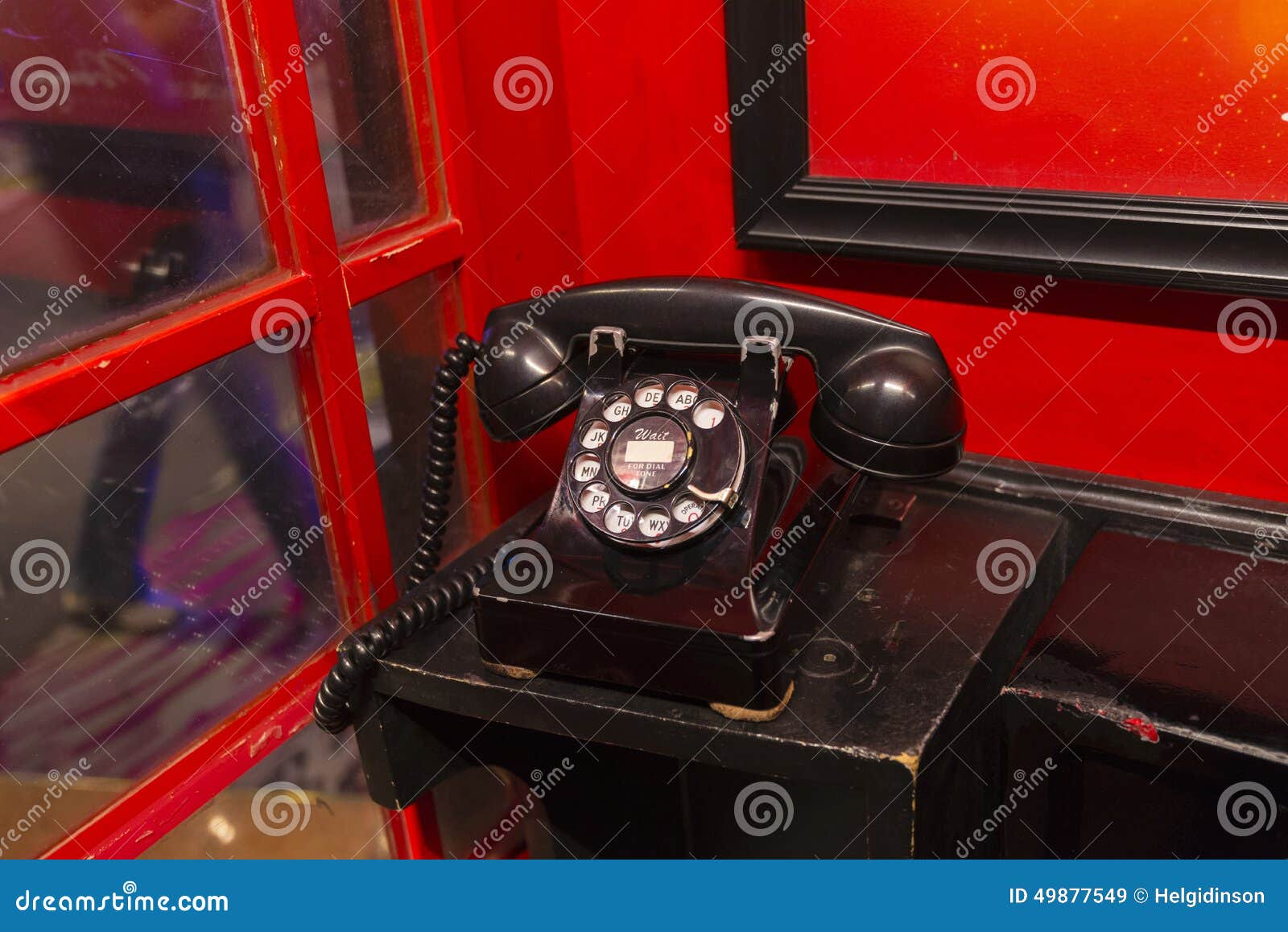 Oude klassieke telefoon stock afbeelding. Image of bruin - 49877549