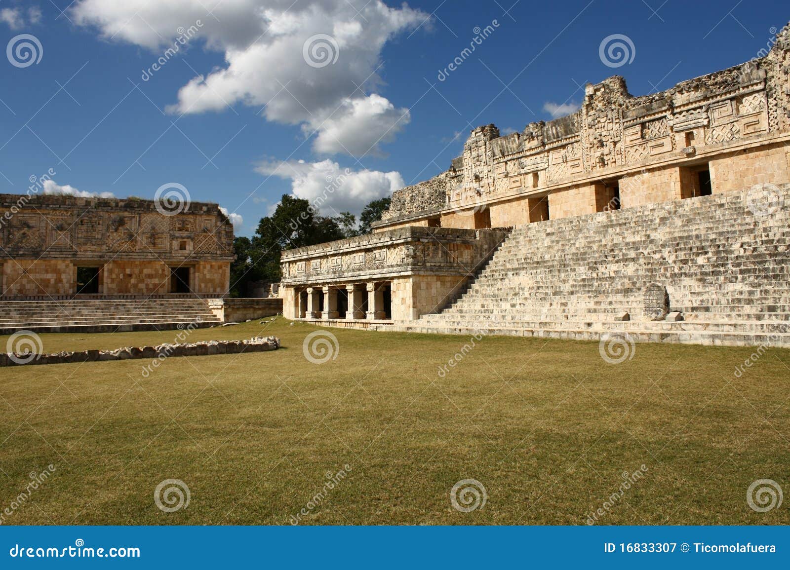 Oude Maya Stad Van Uxmal, Yucatan, Mexico Stock Afbeelding - Image of ...