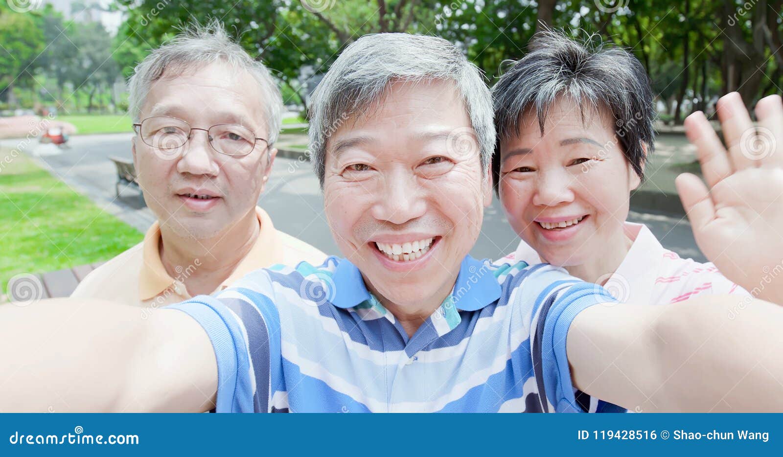 Oude Mensen Selfie Gelukkig Stock Foto - Image of oudste, pensioen ...